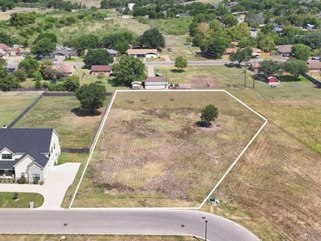 116 Big Catch Ln, Robinson, TX 76706