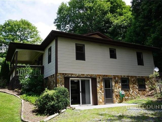 116 Brandiwood Estates Dr, West Jefferson, NC 28694