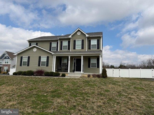 116 Buena Dr, Vineland, NJ 08360