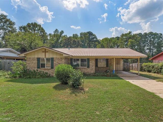 116 General Beauregard Dr, Vivian, LA 71082