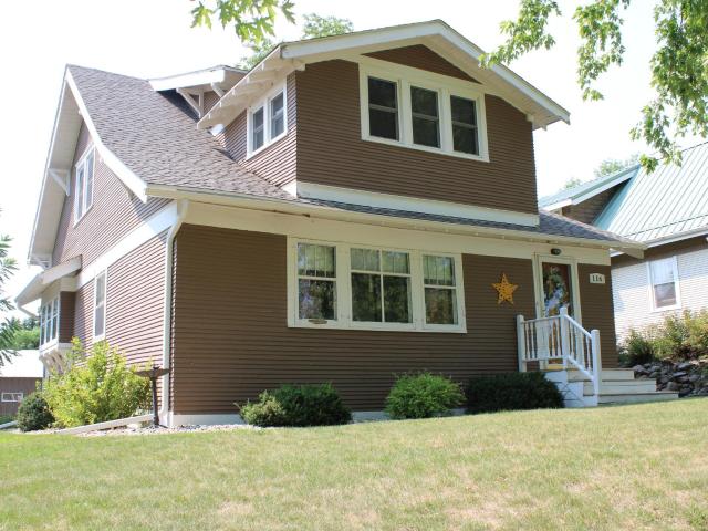116 Grant Street S