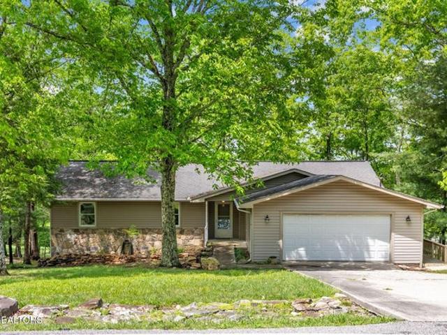 116 Greenwood Rd, Crossville, TN 38558