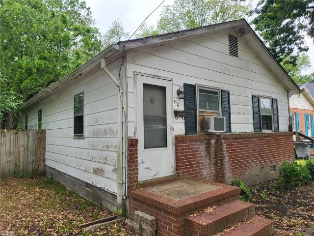 116 Downes ST