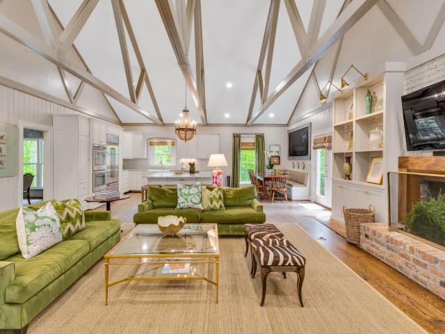 116 Dogwood Drive