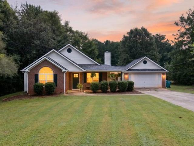 116 Dana Dr, Hampton, GA 30228