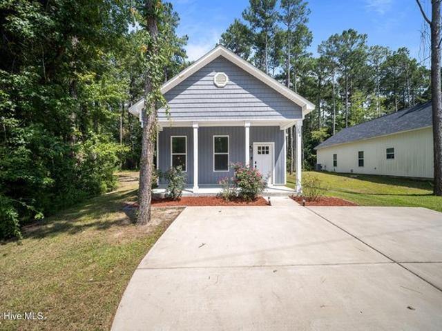 116 Deerfield Rd, Castle Hayne, NC 28429