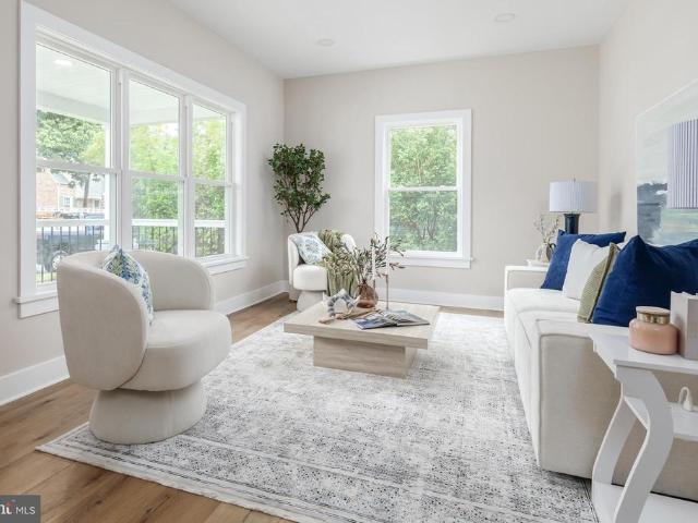116 Dickinson Road