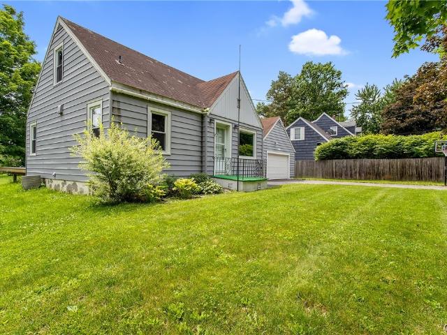 116 E Richmond Road