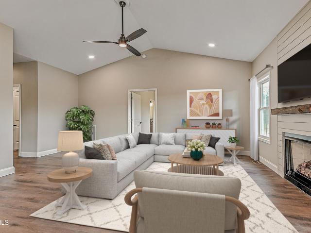 116 Emerald Drive