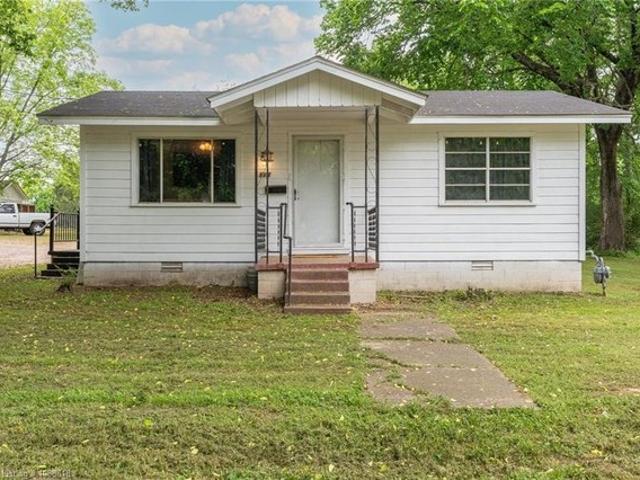 116 Express St, Paris, AR 72855