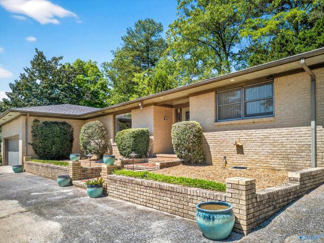 116 Fairoaks Circle