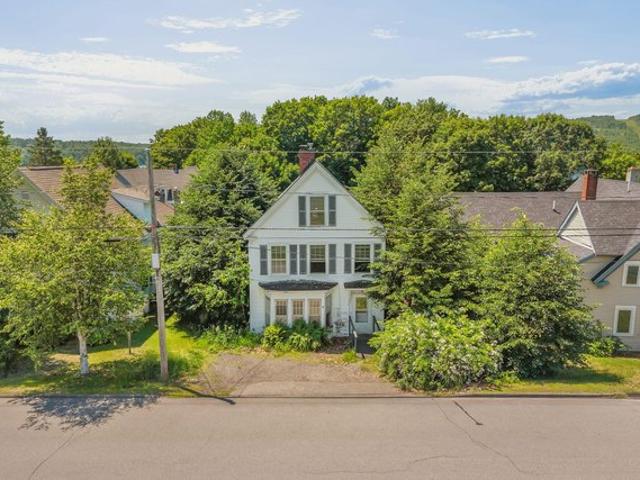116 Franklin St, Bucksport, ME 04416