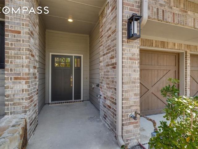 116 Harwood Dr, Lewisville, TX