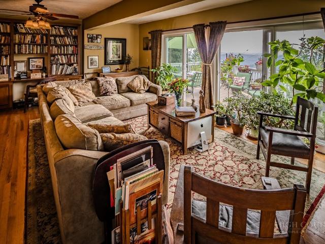 116 Hemlock Lane