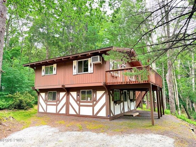 116 Heron Bay Rd, Hawley, PA 18428
