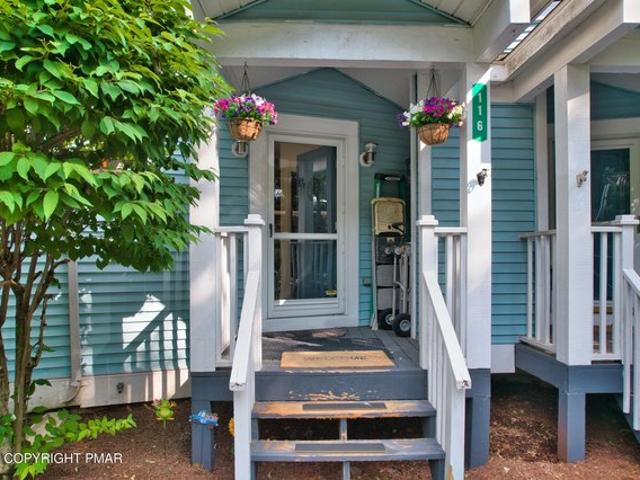 116 Huntington Dr Unit 116, East Stroudsburg, PA 18302