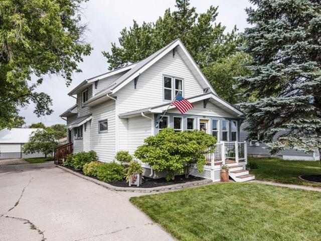116 Juniper Ave E, Frazee, MN 56544