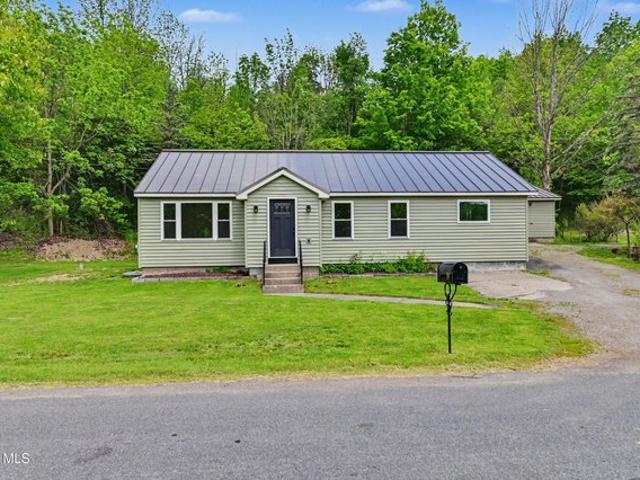 116 Old State Rd, Saint Johnsville, NY 13452