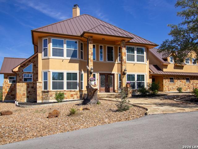 116 Lake Side