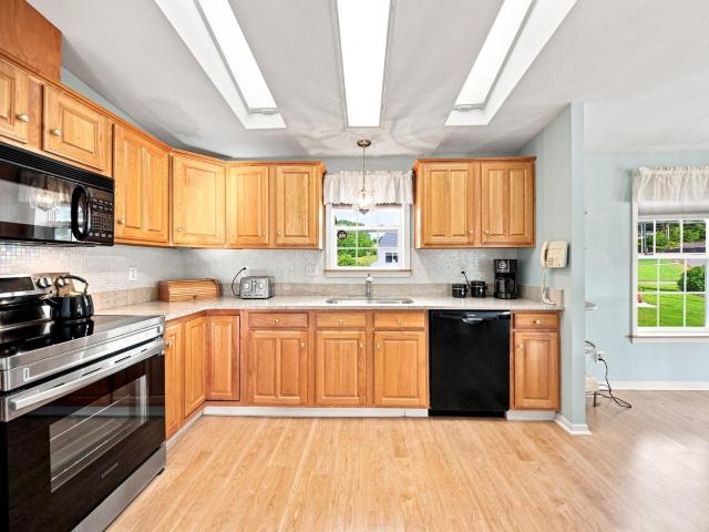 116 Ledgewood Drive