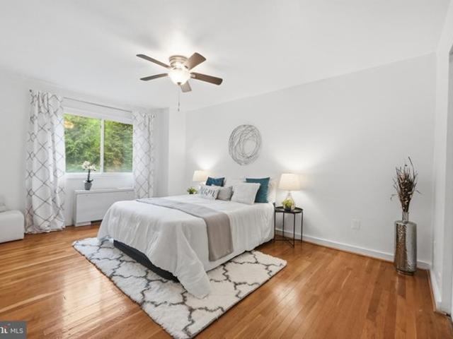116 Lee Ave Apt 309, Takoma Park, MD 20912