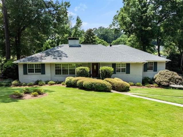 116 Montevallo Ln, Mountain Brook, AL 35213