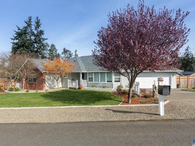 116 Madigan Rd, Sequim, WA 98382
