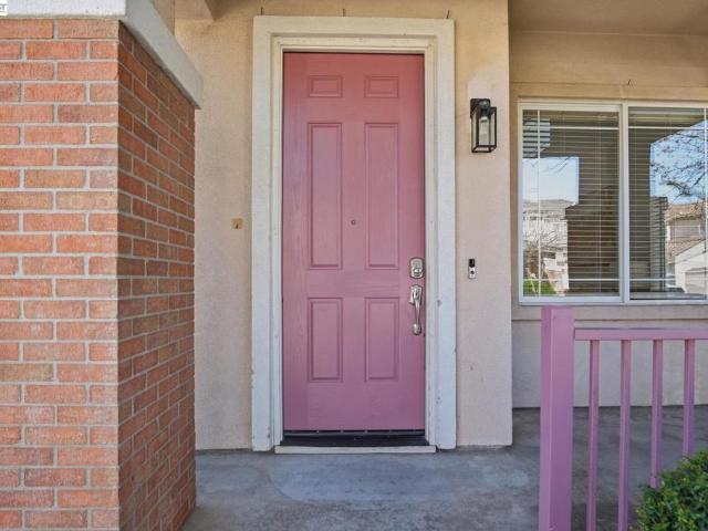 116 Mahogany Ln