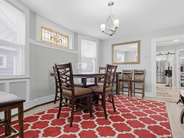 116 Mapes Ave