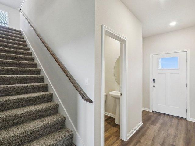 116 Maple Hedge Rd, Hutto, TX 78634