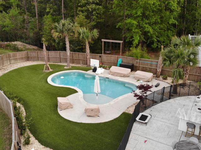 116 Martins Point Drive