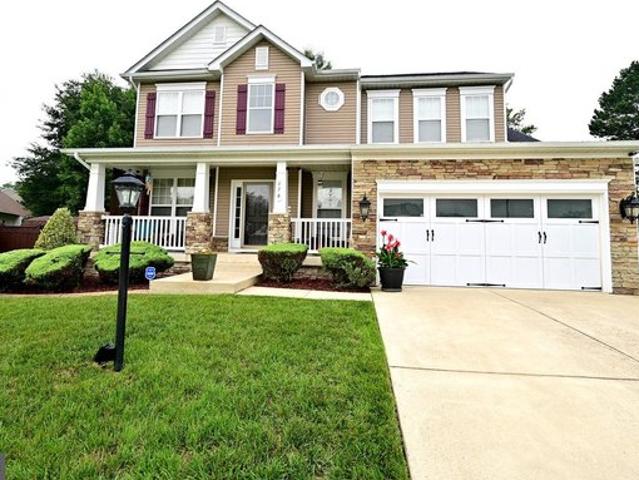 116 McPhee Ln, La Plata, MD 20646