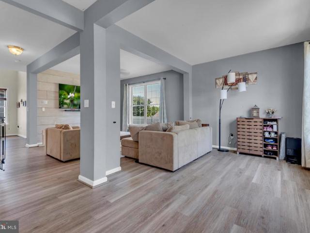 116 Meadow Brook Way
