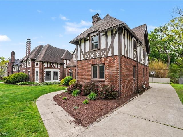 116 Melbourne Avenue