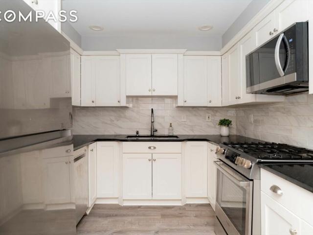 116 Milton St 231, Dedham, MA