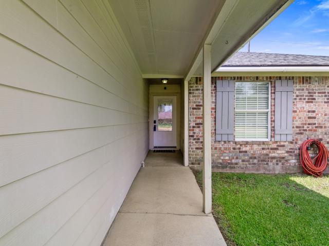 116 N Tammye Lane