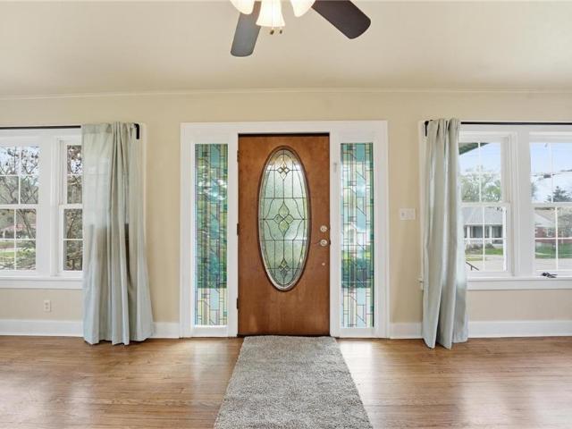 116 N Fairview Ave, Liberty, MO 64068 | Compass