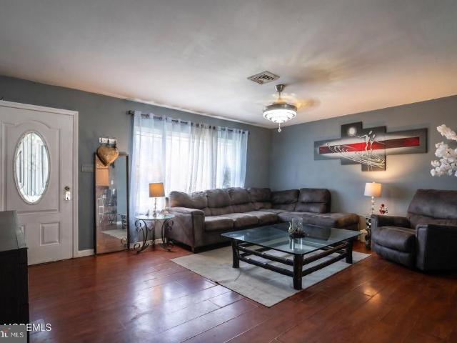 116 Nautilus Drive