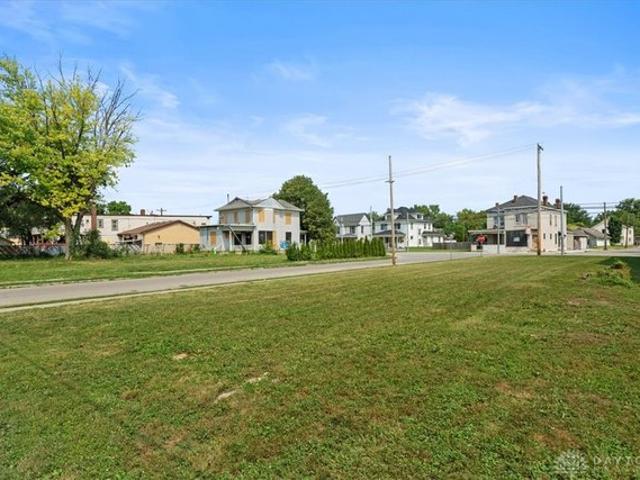 116 Nassau St, Dayton, OH 45410