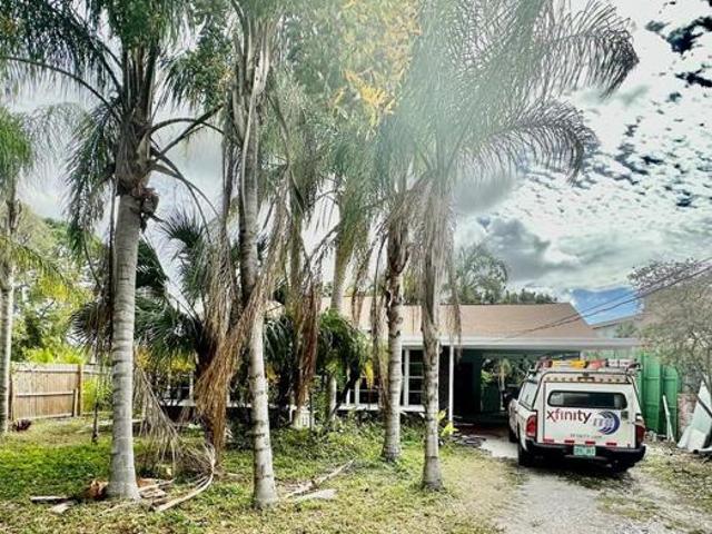 116 Nippino Trail E, Nokomis, FL 34275