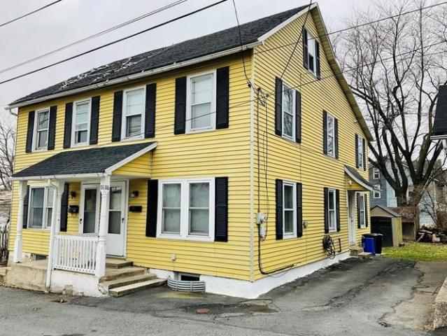 116 S Elm St, Nazareth Borough, PA 18064
