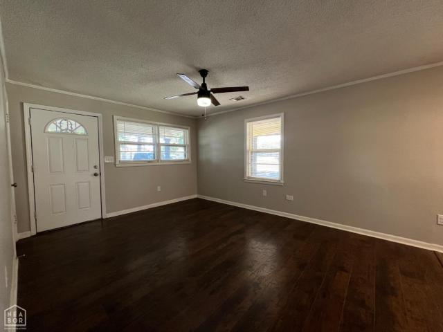 116 S Parkview Drive