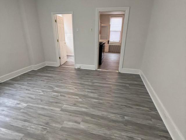 116 S Poplar Street