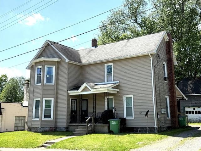 116 S Pymatuning St, Linesville, PA 16424