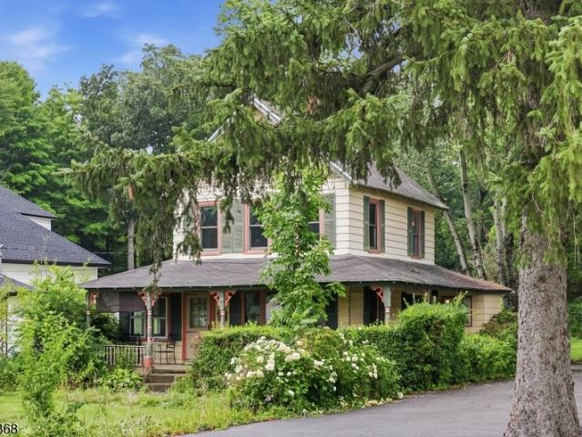 116 Sand Shore Rd