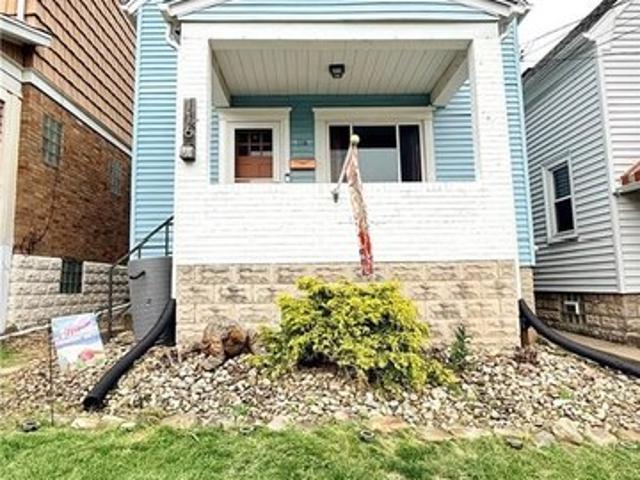 116 Schley Ave, Pittsburgh, PA 15205