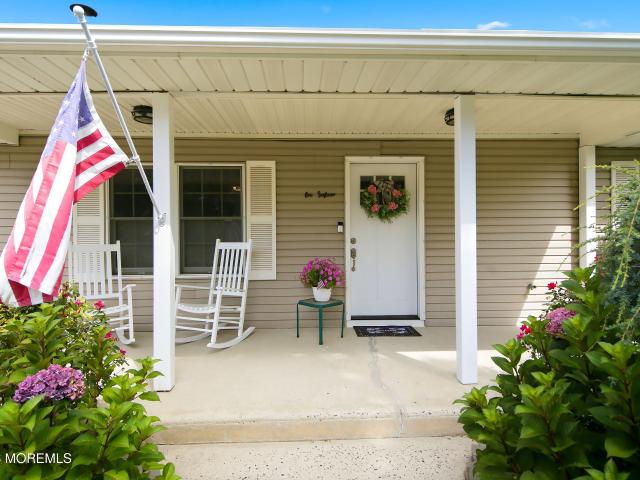 116 Seaspray Road