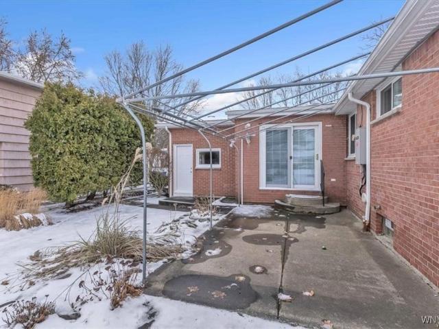 116 Segsbury Road