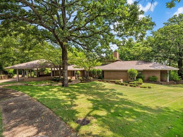 116 St Francis Ct, North Little Rock, AR 72120