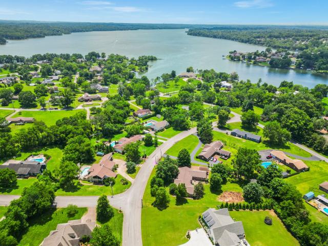 116 Stonewall Dr